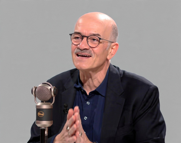 Alain Bauer : épouse, vie privée et parcours du criminologue conseiller ...